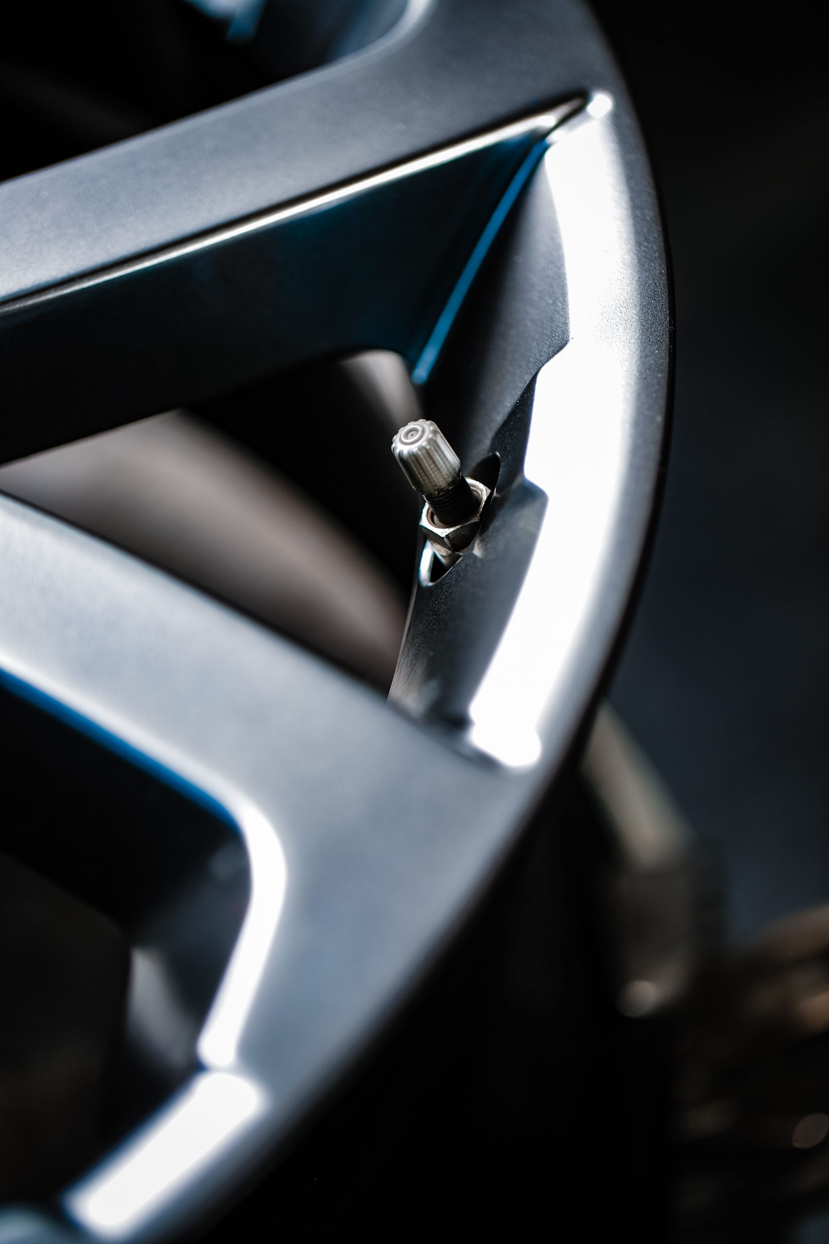 Wheel Collision | Automotive Alloy Wheel Repair & Refurbishment